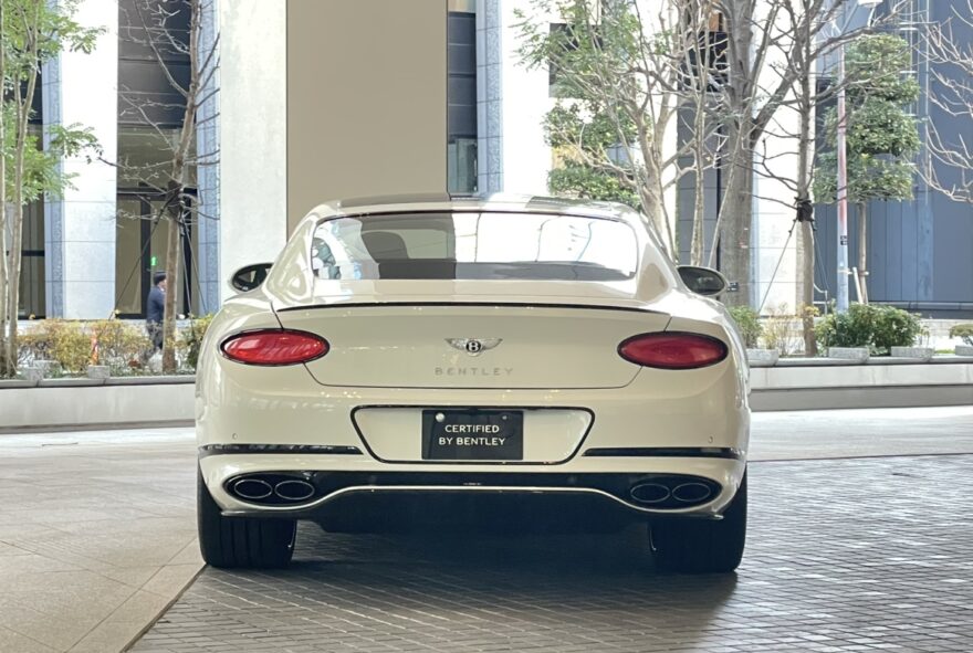 23MY Continental GT Azure V8 Glacier White / 右ハンドル | SKY GROUP ベントレー