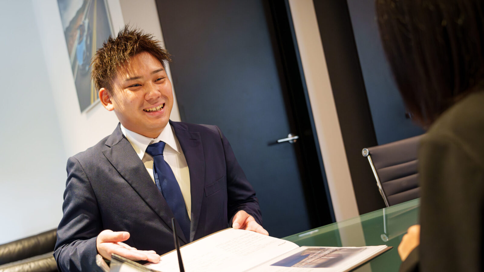 佐藤 敏規 | 【マクラーレン麻布・横浜】McLaren 正規ディーラー｜SKY GROUP